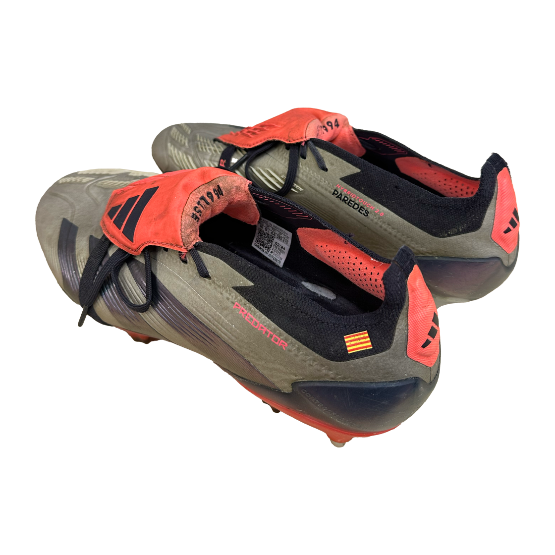 Pau Cubarsí Match Worn Boots – The Fan Cave Memorabilia