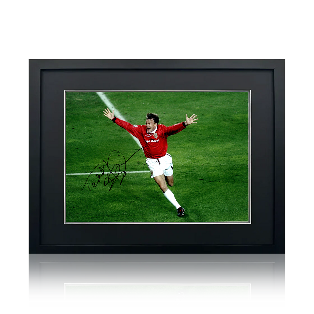The Fan Cave Memorabilia | Authentic Signed Memorabilia